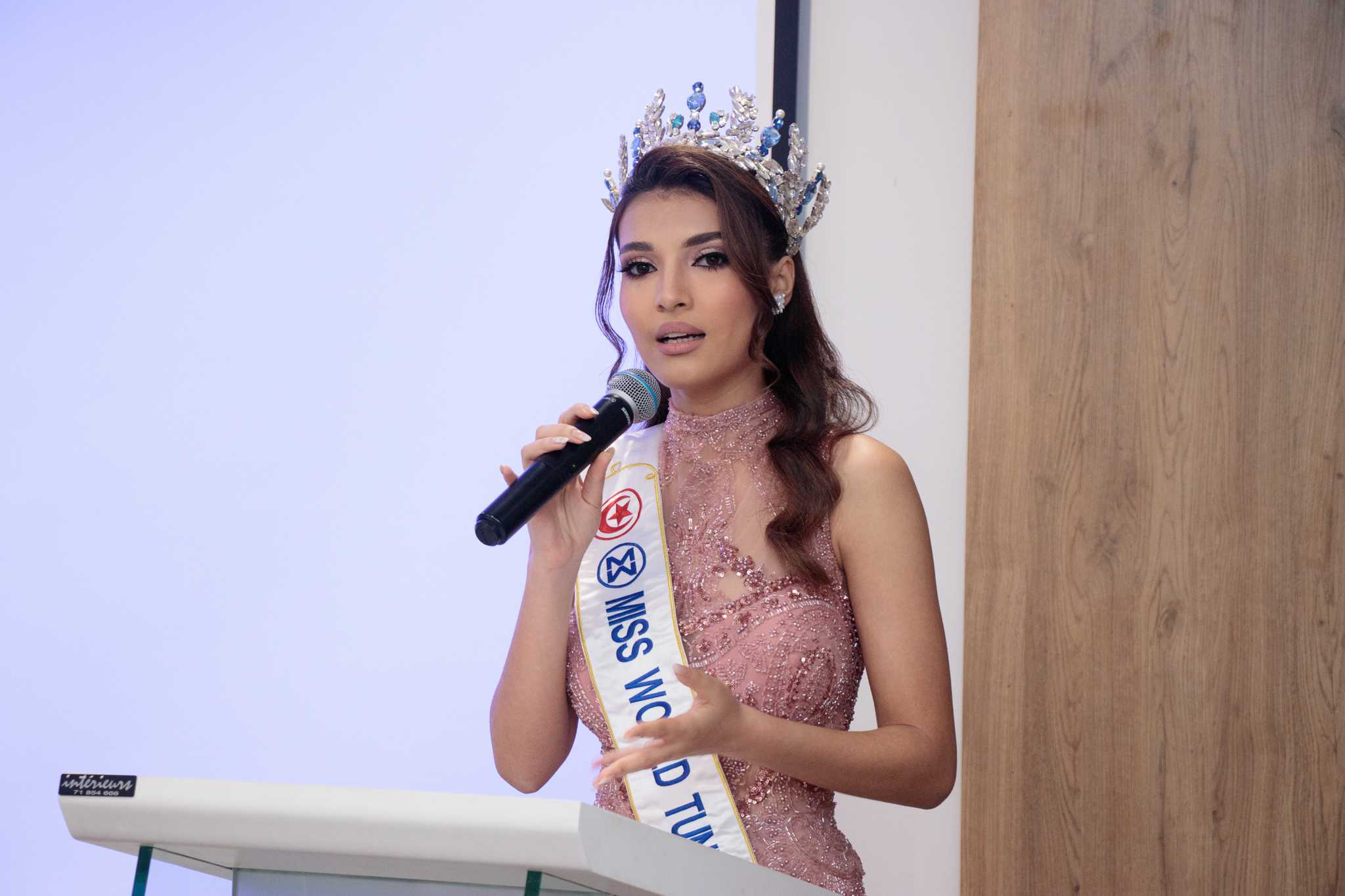 Lamis Redissi, Miss Tunisie 2025, en route pour Miss World: une ...